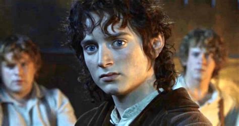 Download Frodo Baggins 4k Lord Of The Rings Wallpaper