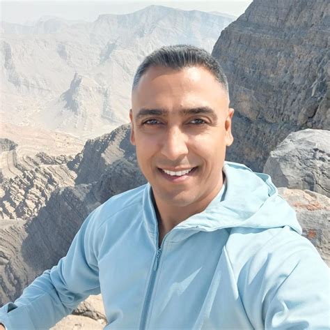 Best Local Tour Guide In Dubai Sachin K Private Tours By Toursbylocals