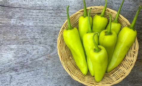Banana Pepper Vs Jalapeño How Do They Compare