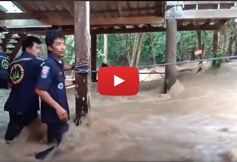 Meteo Cronaca Diretta Video Thailandia Straripa Il Fiume Case