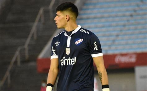Nacional Vs Rentistas En Vivo Y En Directo Por El Campeonato Uruguayo