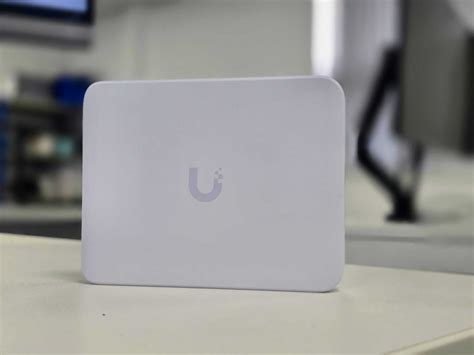 Ubiquiti Unifi Switch Flex Mini G Review Affordable GbE L Cloud Managed Switch USW