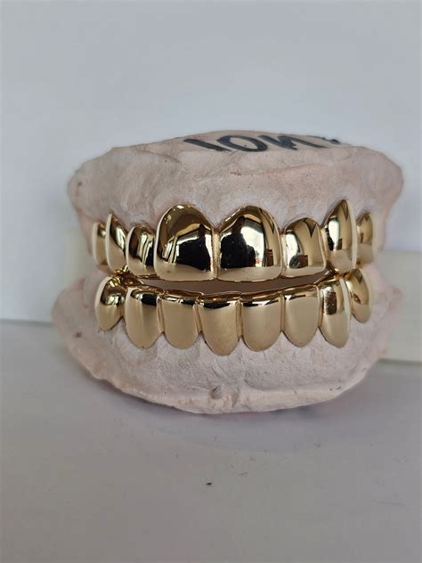 Custom Gold Grillz 10k 14k And 18k Gold Gold Teeth America