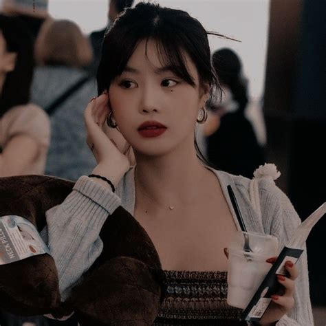 Pin Oleh ♡ 𝖈𝖍𝖊𝖗𝖗𝖞 𝖇𝖆𝖇𝖊 ♡ Di Widget Icons