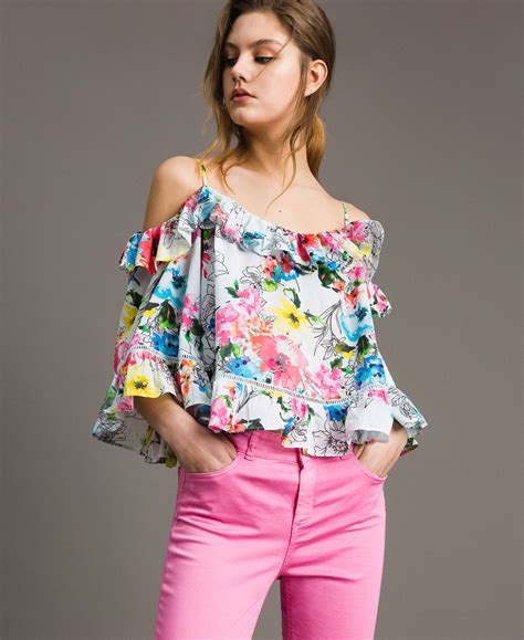 Blusa Con Estampado De Flores Y Volante