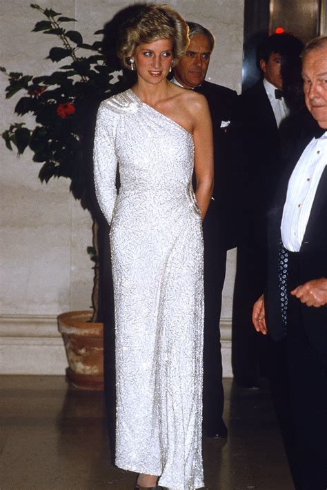 Diana De Gales En El 65º Cumpleaños De Su Padre Sale A La Luz Una Foto