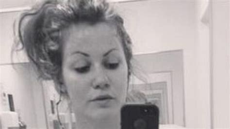 Lynsie Lees Sexy Twitter Photos