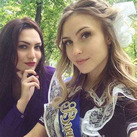 МОНГОЛ ХЭЛЭЭР МЭДЭЭНҮҮД Орос оюутан охид хонхны баяраа хэрхэн
