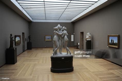 Marble Sculpture Group Of The Three Graces By The Italian Sculptor