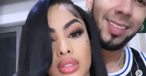 وداعا لكارول جي أنويل Aa وصديقته Yailin يعرفان العضو الجديد في