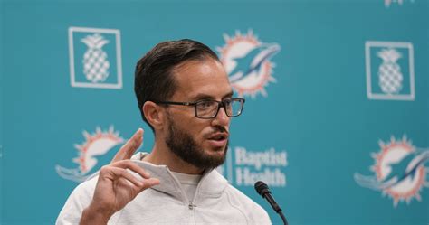 Mike Mcdaniel Says Confusion Led To Delay Of Game Penalty In 4th