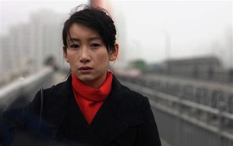 王杰一曲《回家》，完美诠释了漂泊游子的心声，歌声处处暖人心！ 第5音乐台 第5音乐台 哔哩哔哩视频
