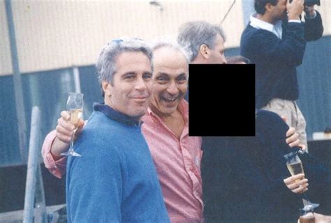 Epstein Colleague Les Wexner Cant Escape The Spotlight