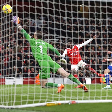 Epl ইপিএলে আর্সেনালের জয়ের হ্যাটট্রিক উলভসকে হারাল লিভারপুল