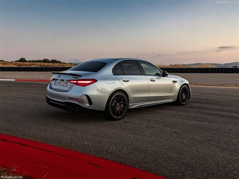 白欢喜一场！新款 Mercedes Amg C63 确定不会用回 40l V8 双涡轮引擎，还是 20l Turbo Hybrid 香