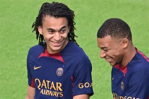 راهیابی برادر کوچک امباپه به ترکیب اصلی پی‌اس‌جی فوتبالی