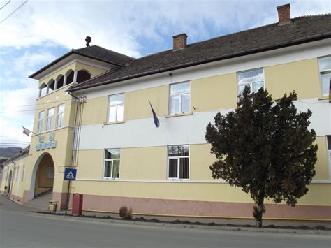 Tălmaciu birourile Primăriei relocate temporar 6 5 milioane lei