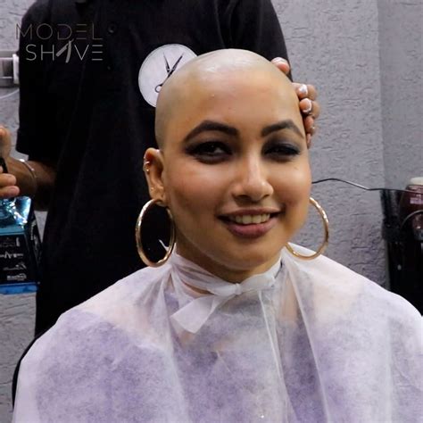 Headshave Indiangirl Headshave Buzzcut Rapadawomens Buzz Cut
