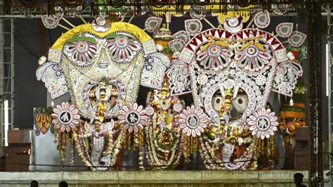 Puri Snana Purnima LIVE Updates Holy Trinity Adorns Gajananana Besha