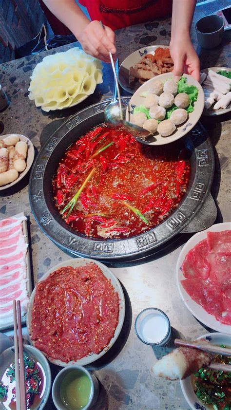 2025小龙坎火锅犍为店美食餐厅功夫土豆片超级棒 还有糍粑也 【去哪儿攻略】