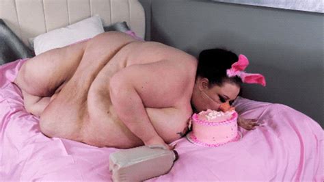 Jloves Cake For Piggy Mp K Hfg Multimedia Clips Sale