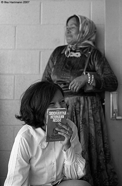 Ilka Hartmann Photography Indian America Reading Hesse In Navajoland