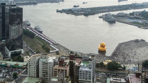 黃色小鴨見證高雄10年蛻變 高雄港愛河灣華麗轉身為港都閃耀明珠 生活 三立新聞網 Setncom