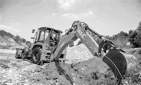 Экскаваторы погрузчики Case в Казахстане ТОО Спец Авто