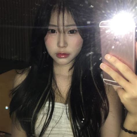 주은 Eunoia Jun • Threads Say More