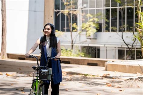Eco Friendly Happy Lifestyle Asian Beautiful Young Businesswoman