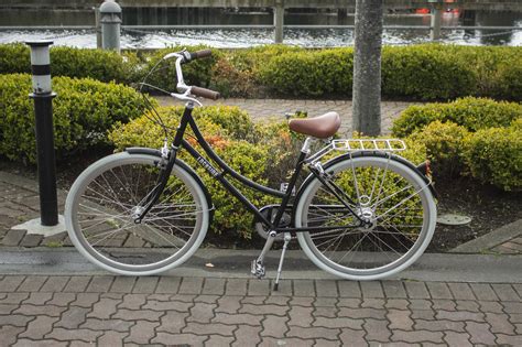 Out And About With Lochside Cycles — Cashmere And Plaid