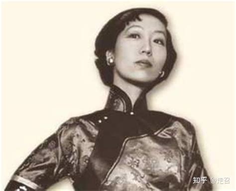 张爱玲简介及生平事迹，张爱玲感情史和人生经历 知乎