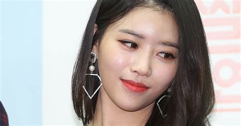 포토s 러블리즈 이미주 하트도 섹시하게