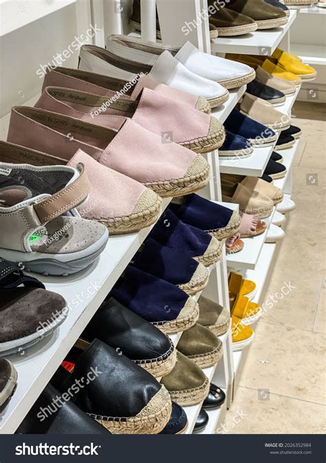 Achat Espadrilles Course 3 Images Photos Et Images Vectorielles De
