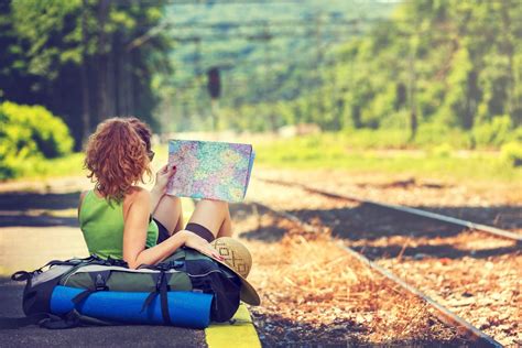 Osez voyager seul les meilleurs conseils pour réussir Vacances et immo