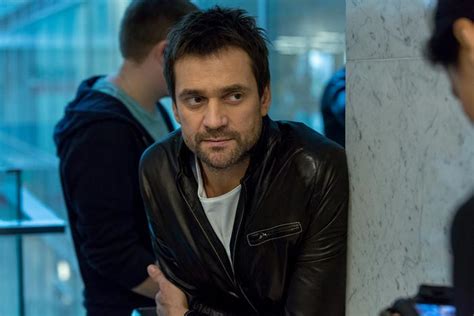 Сериал «Жестокий мир мужчин» (2022) - сюжет, актеры и роли, кадры из ...