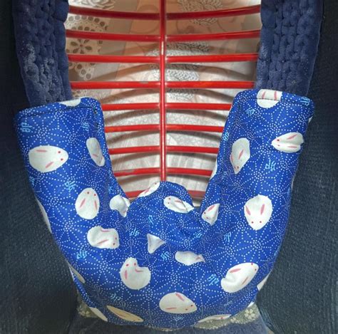 Chin Protector Asanoha Bunnies Kirikaeshi