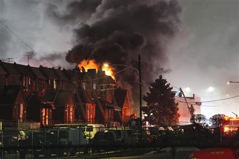 Siete Muertos Y 19 Heridos Al Caer Ambulancia Aérea En Filadelfia Los