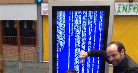 Pantalla P Blica Xxx