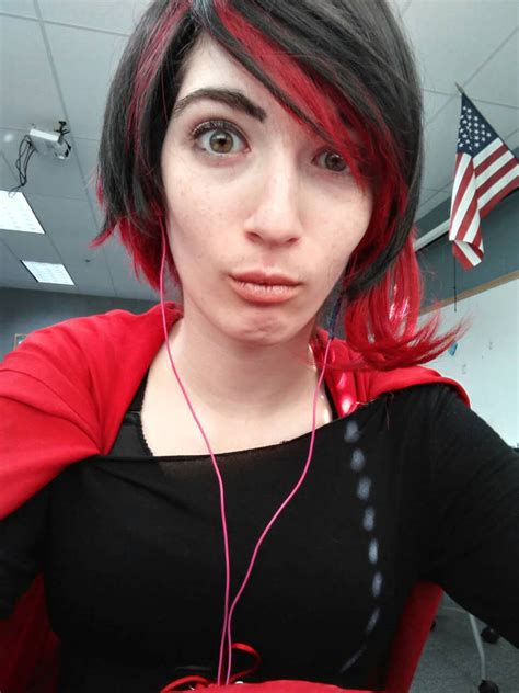 Rwby Cosplay Ruby Rose At Bellas School By Emo Art 13 On Deviantart