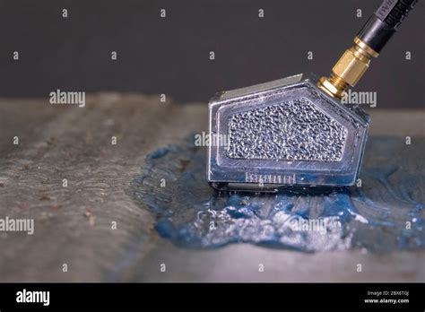Non Destructive Testing Stock Photo Alamy