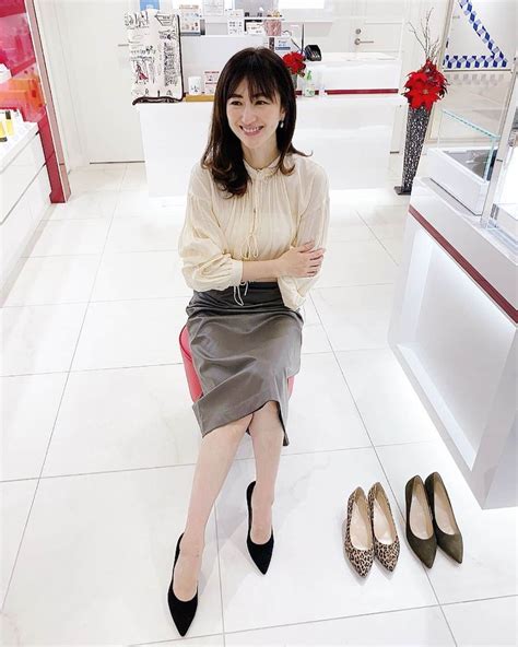 前田ゆかさんのインスタグラム写真 前田ゆかinstagram「先日は銀座にオープンしました。 ビューティーandファッションをトータルで