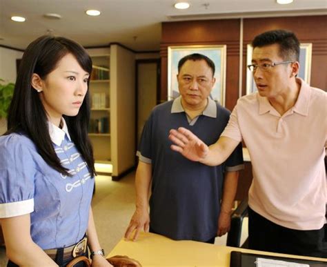 《夏妍的秋天》印小天险出轨 李念丁柳元闹不和影音娱乐新浪网
