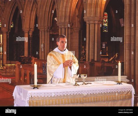 Job Occupation Occupations Jobs Anglican Vicar At Church Altar S Hi Res