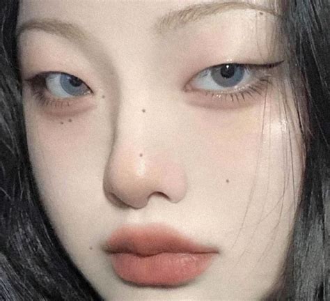 Jellysulli ★︎ Monolid Makeup Ethereal Makeup Monolid Eye Makeup