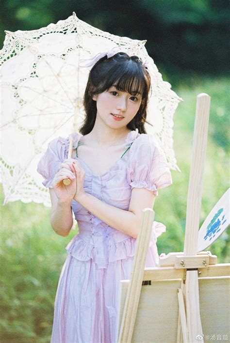 我在等某年某月的某一天某人出现。 绝对领域