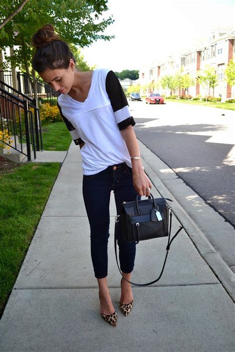 Xo Mrs Measom From Sweats To Date Night Date Night Sweat My Style