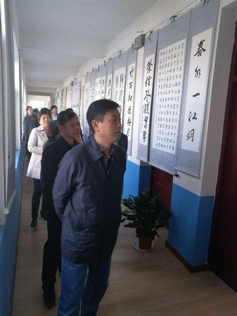 筆舞清風 墨凝廉香縣交通運輸局舉辦家規家訓家風書畫展 每日頭條
