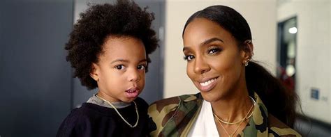 Kelly Rowlands Mini Me Son Titan Is Already 5 Years Old — Inside Her