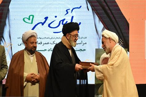 خاطراتی شنیدنی از یک معلم تربیتی آشناتجلیل از مبدع آموزش مفاهیم دینی به سبک پرده خوانی